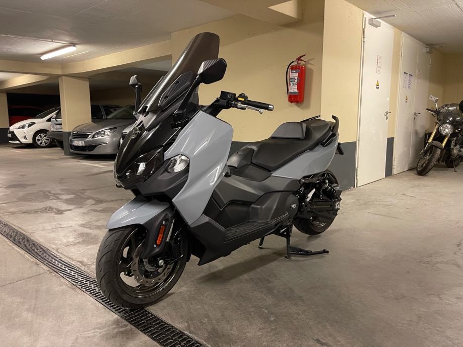 Sym Max 500 cm3 2020 AKRAPOVIĆ, 2020 god.