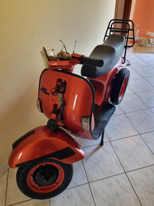 Vespa 150, 1990 god.