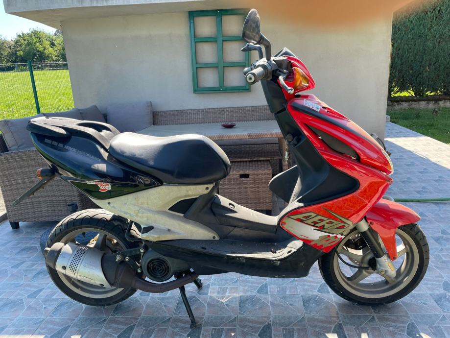 Yamaha Aerox 100 cm3, 2001 god.