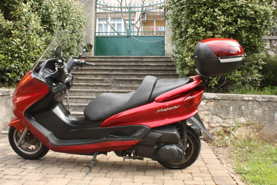 Yamaha Majesty 250 cm3, 2005 god.