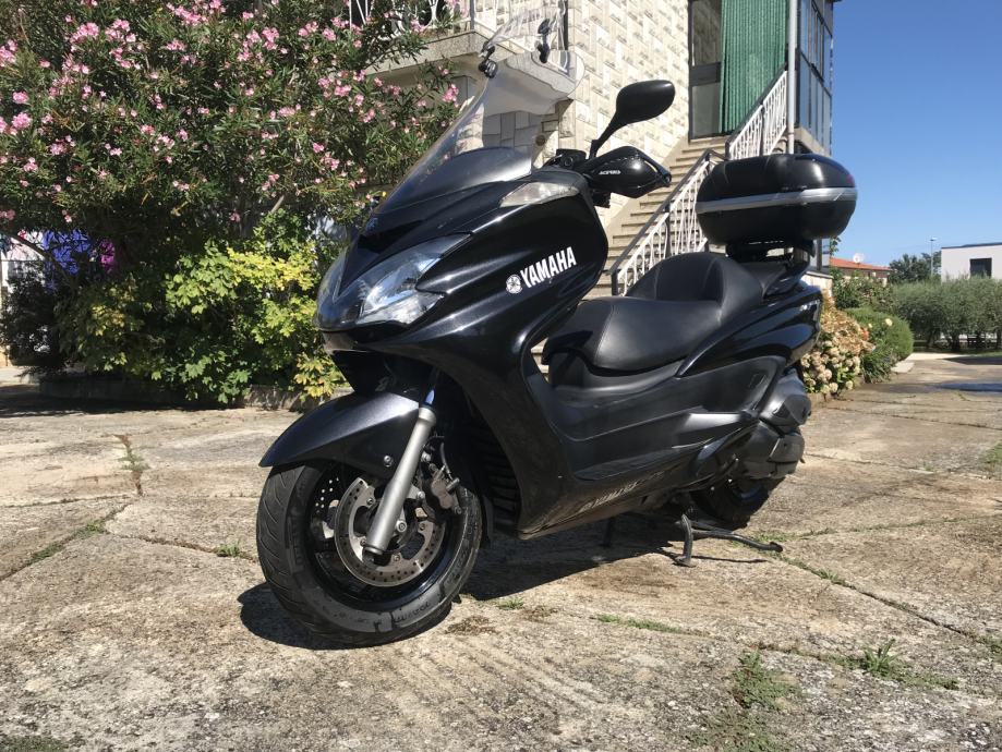 Yamaha Majesty YP 400 395 cm3, 2010 god.