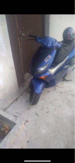 Yamaha Maxter 125 149 cm3, 2004 god.