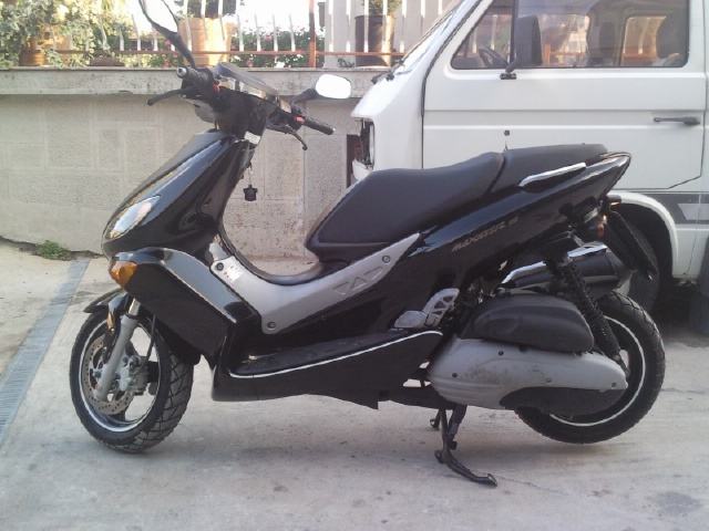 Yamaha MAXTER 125/175 175 cm3, 2003 god.
