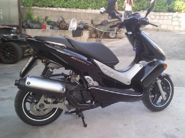 Yamaha MAXTER 125/175 175 cm3, 2003 god.