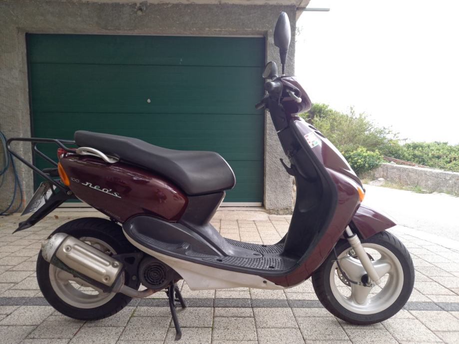 Yamaha Neos 100 cm3 PRILIKA!!!, 2001 god.