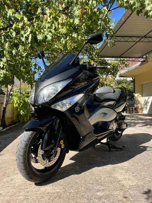 Yamaha T-max 500 cm3, 2008 god.