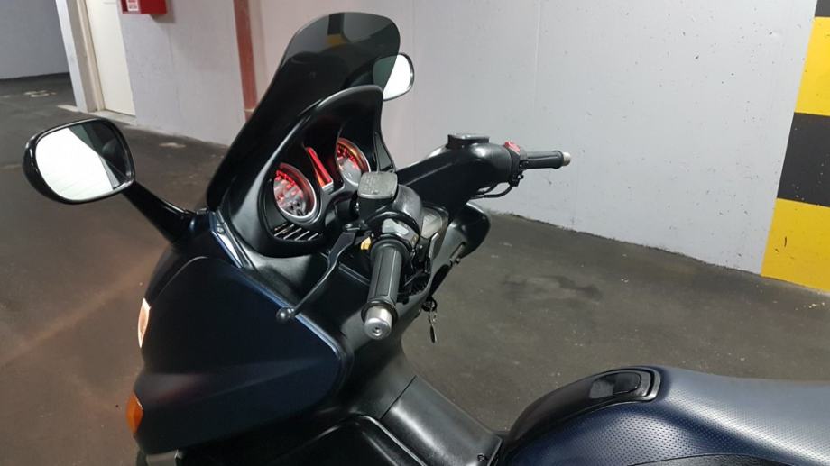 Yamaha T-Max 500 Night Max, 2007 god.