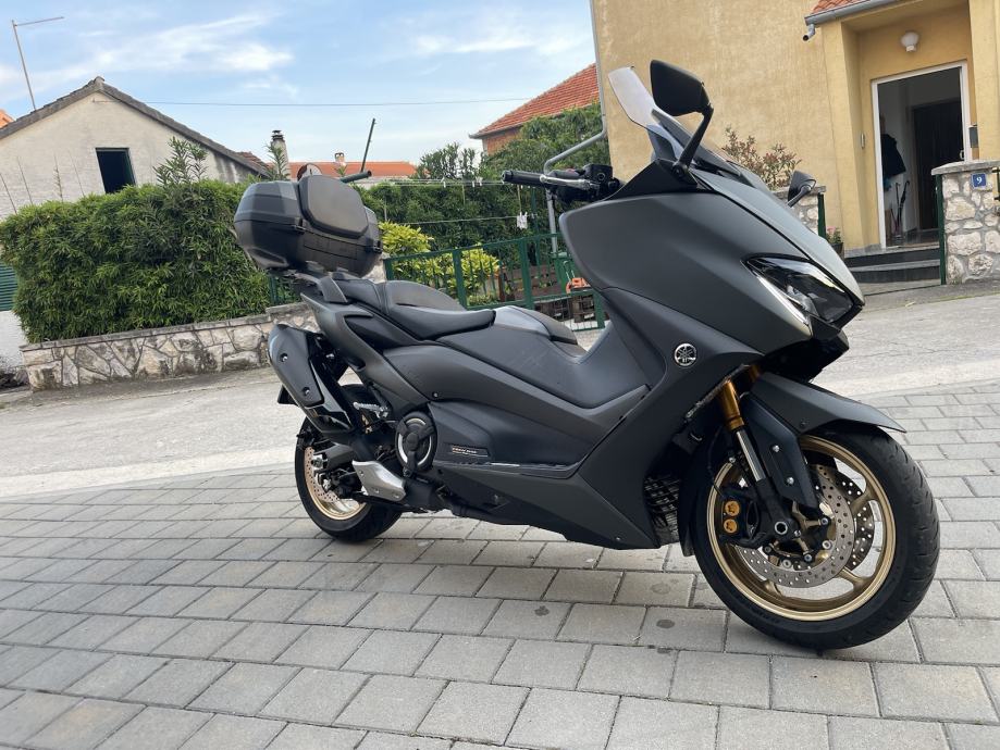 Yamaha T-MAX TECH MAX DX 560 cm3, 2021 god.