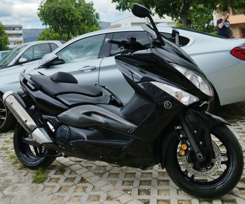 Yamaha Tmax 500 cm3, 2011 god.
