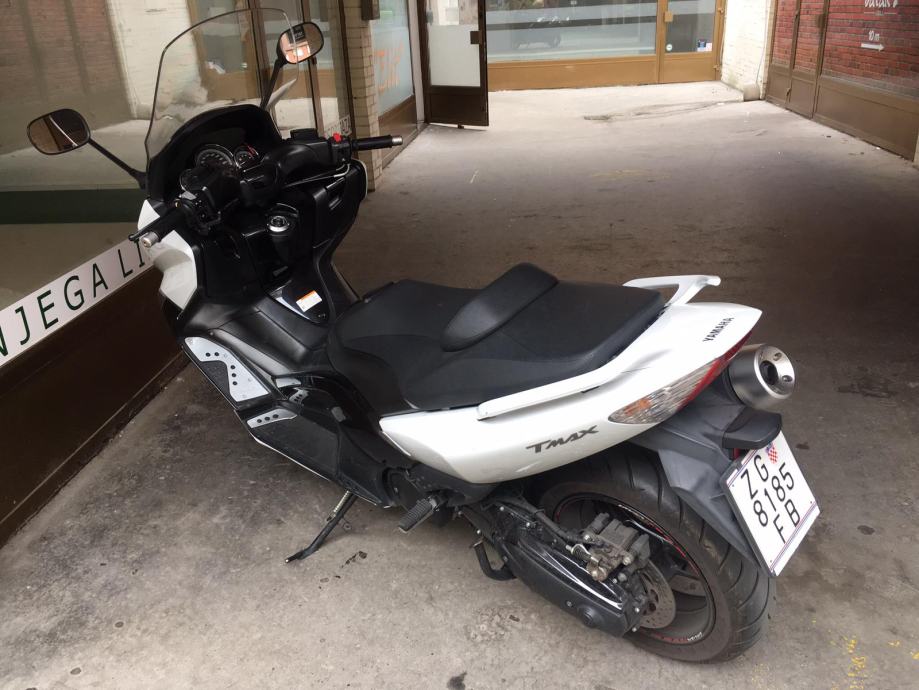 Yamaha Tmax 5000 cm3, 2011 god.
