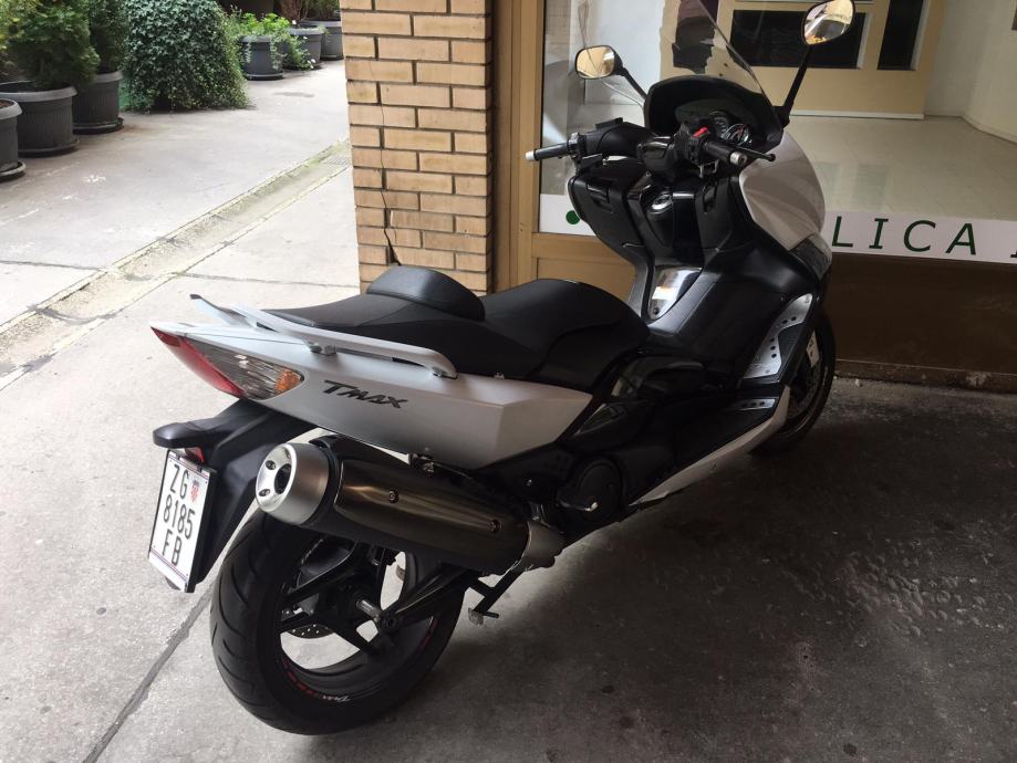 Yamaha Tmax 5000 cm3, 2011 god.