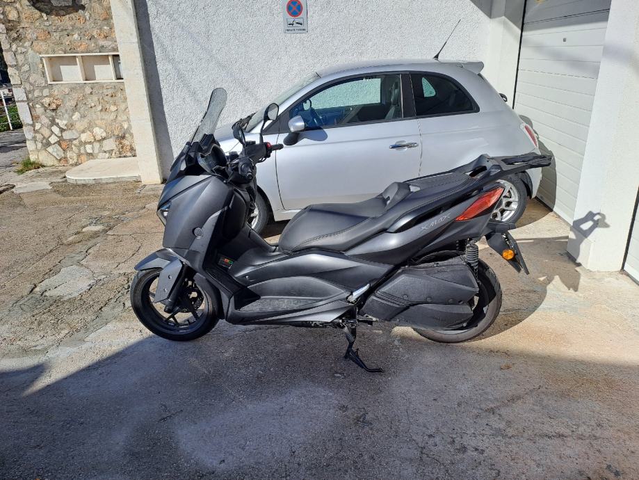 Yamaha X-max 300, 2019 god.