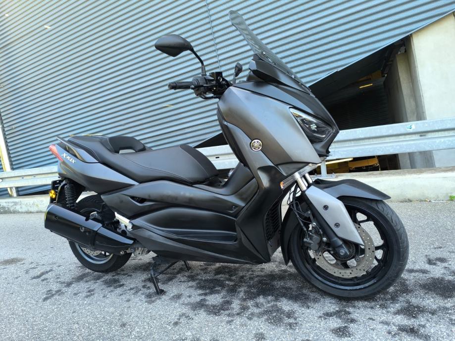 Yamaha X max 300 ie, 2020 god.