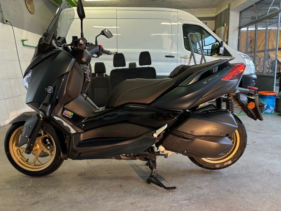 Yamaha X max 300 Tech Max, 2022 god.