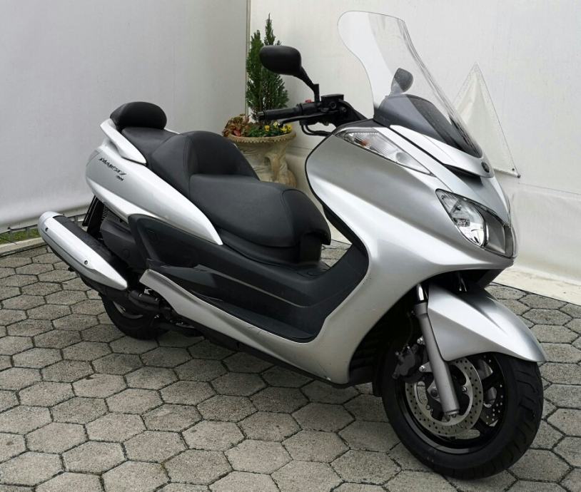 Yamaha YP 400 MAJESTY 400 cm3 S GARANCIJOM, 2009 god.
