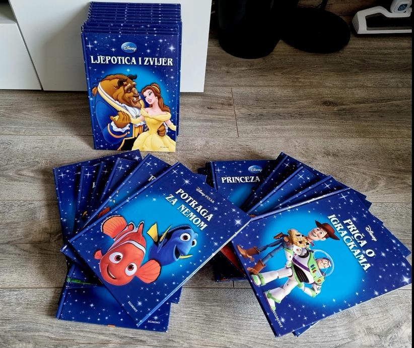 DISNEY KNJIGE - slikovnice komplet 30 komada
