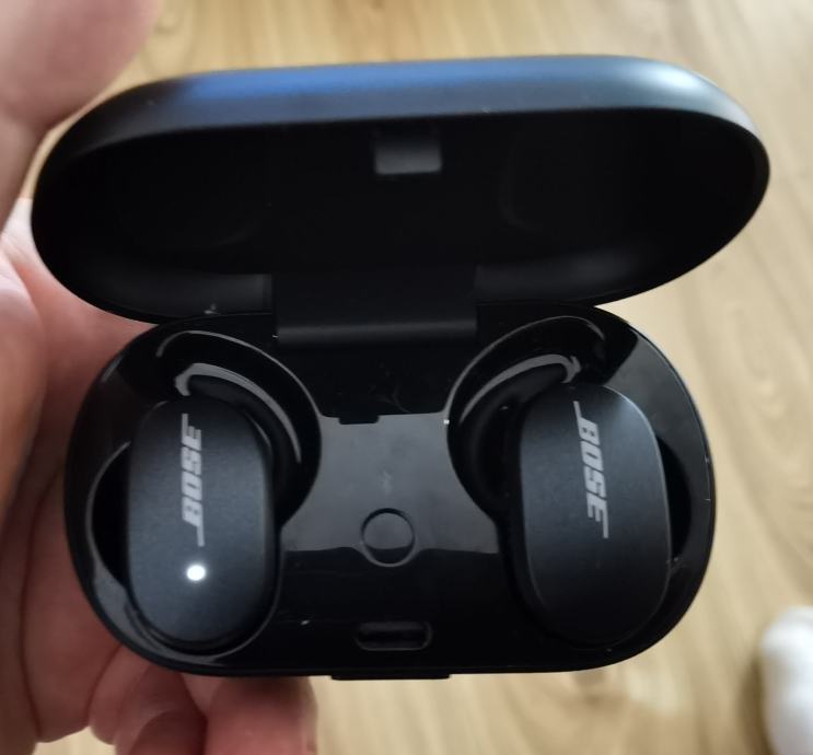 BOSE SLUSALICE (NOVO)