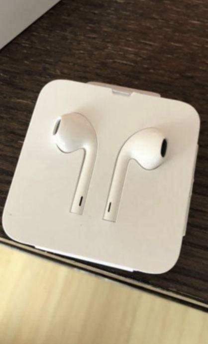 Original slusalice za iphone