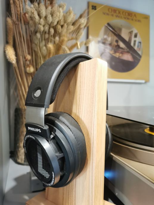 Philips SHP 9500