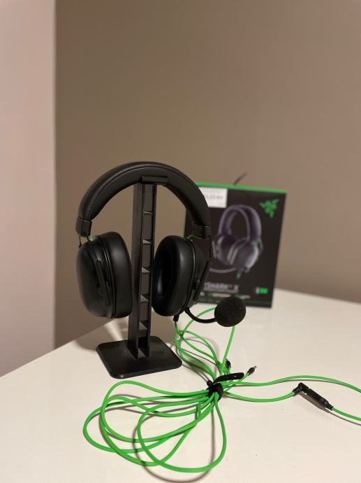 Prodajem razer blackshark v2 X gaming slusalice