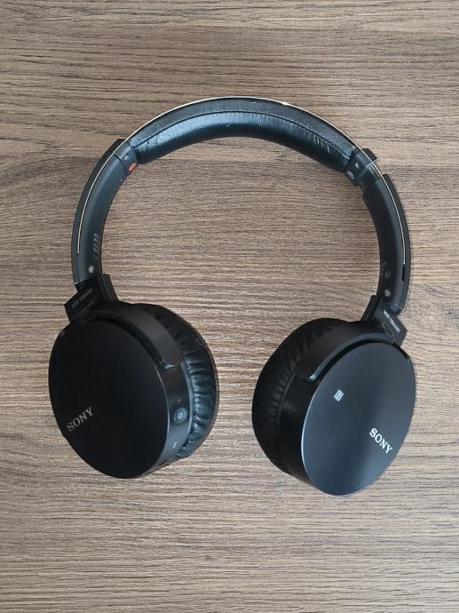 Slušalice Sony MDR-XB650BT