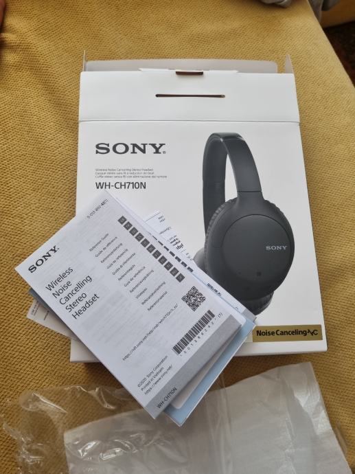 SONY WH-CH710N