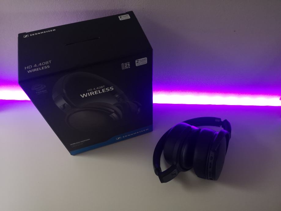 VRHUNSKE SENNHEISER HD 440 BT SAMO 399KN!