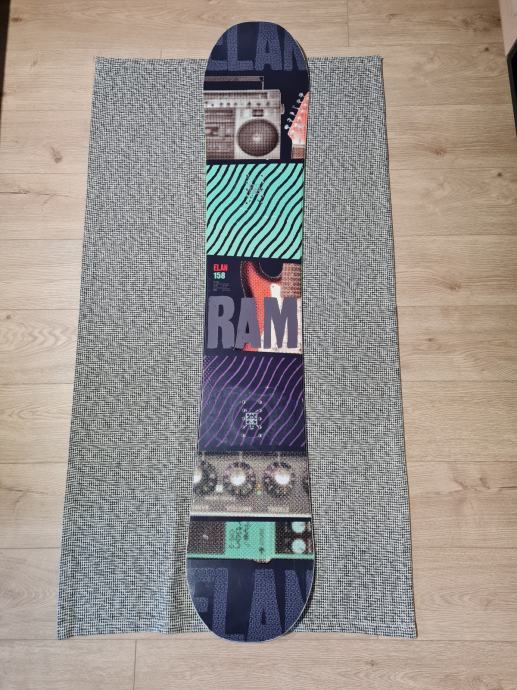 Snowboard 158 Elan RAM
