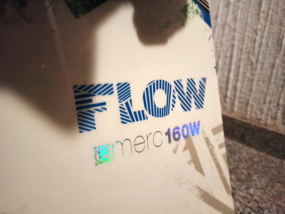 Snowboard Flow Merc 160W + vezovi Flow Trilogy XL