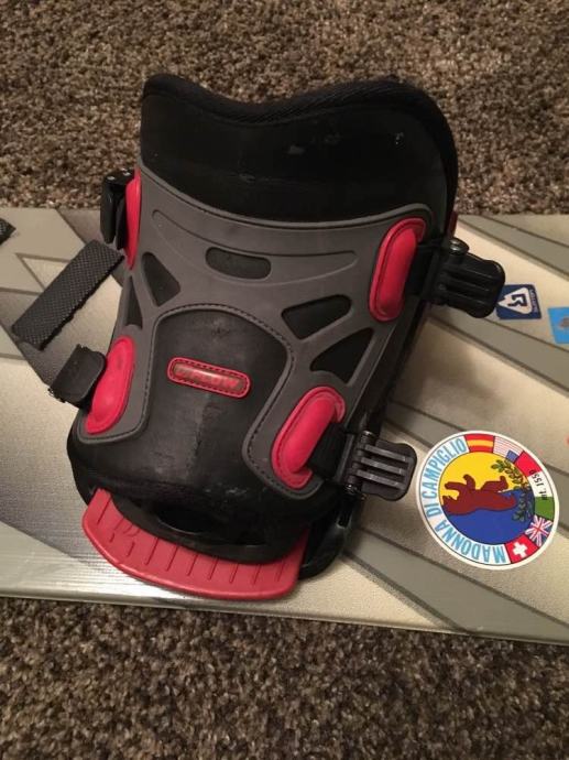 Snowboard K2 Spire 164 cm i vezovi Flow vel. L