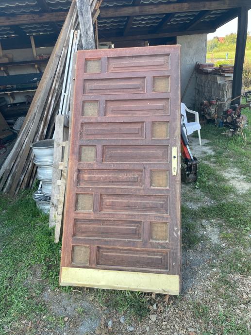 Prodajem krila vrata polovna 098-9187953