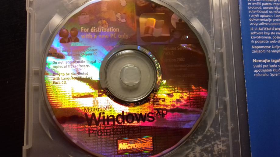 Windows 7 Professional i Windows XP Professional CD
