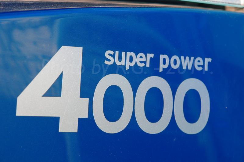 SOLARIJ megaSun 4000 SP + nove lampe - NA RATE KARTICAMA