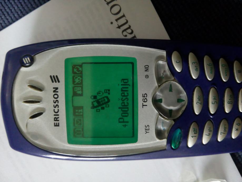 MOBITEL ERICSSON T65 U ODLIČNOM STANJU (T-COM ILI BONBON) 99KN