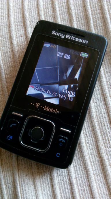 Sony Ericsson t303 t-mobil. Simpa bon bon