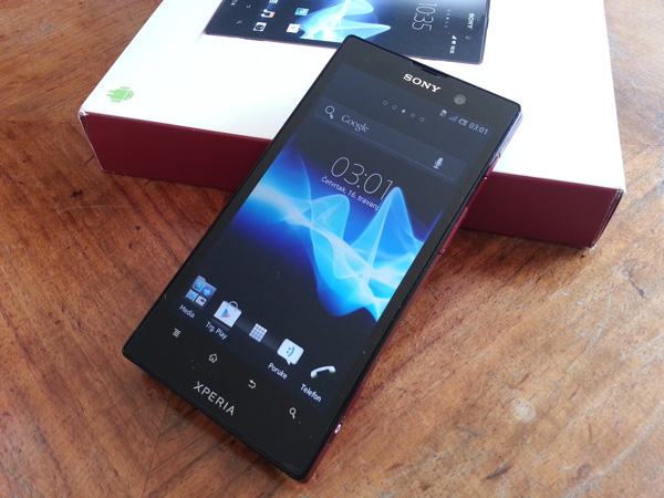 SONY Xperia S lt26i hitno!