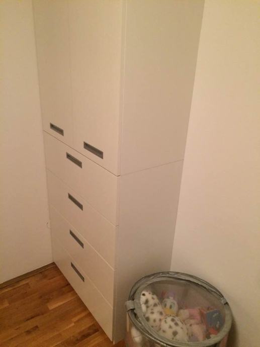 Bijeli visoki ormar 80*40*252cm