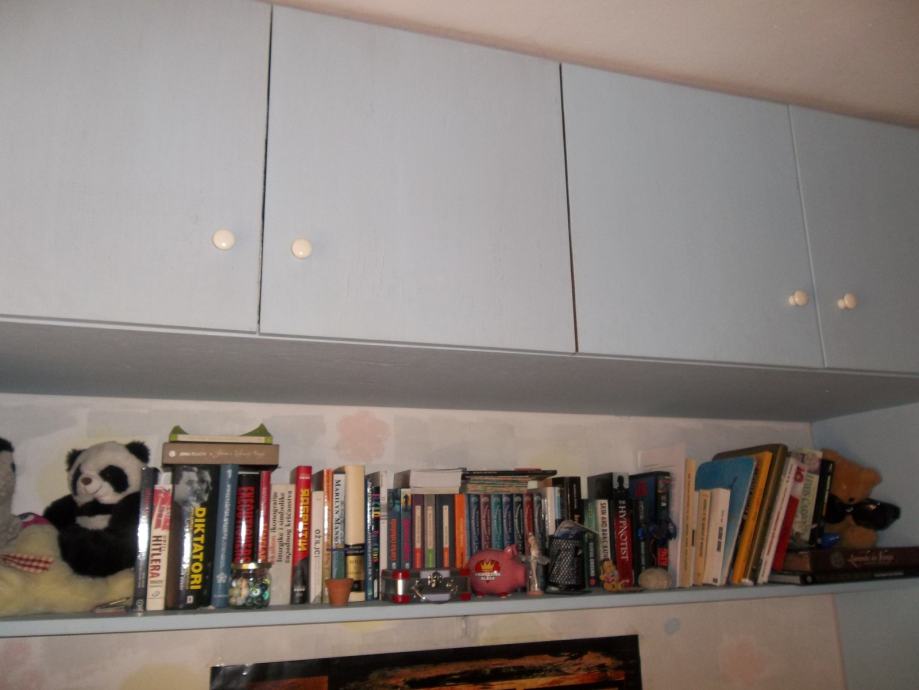 Ormar (most) za spavacu sobu i zidni viseci ormar