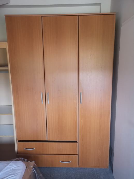 Ormari za spavaću sobu HITNO!!!!!!