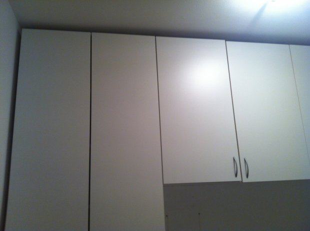 POKLANJAM ormar-most!