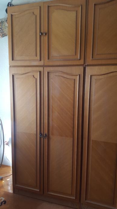 Starinski antikni ormari