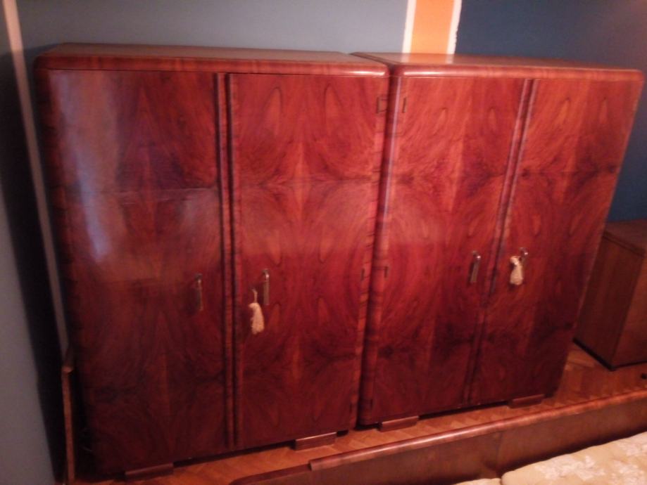 Antikni ormar (2 kom)