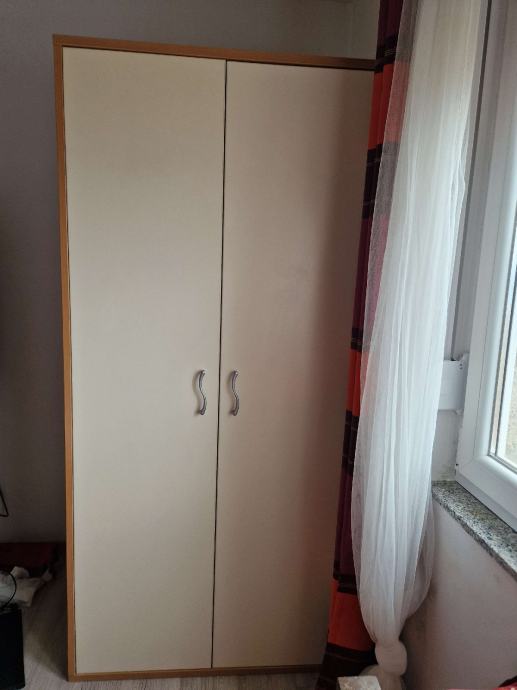 POKLANJAM Dvokrilni ormar 200 x 100 x 60cm
