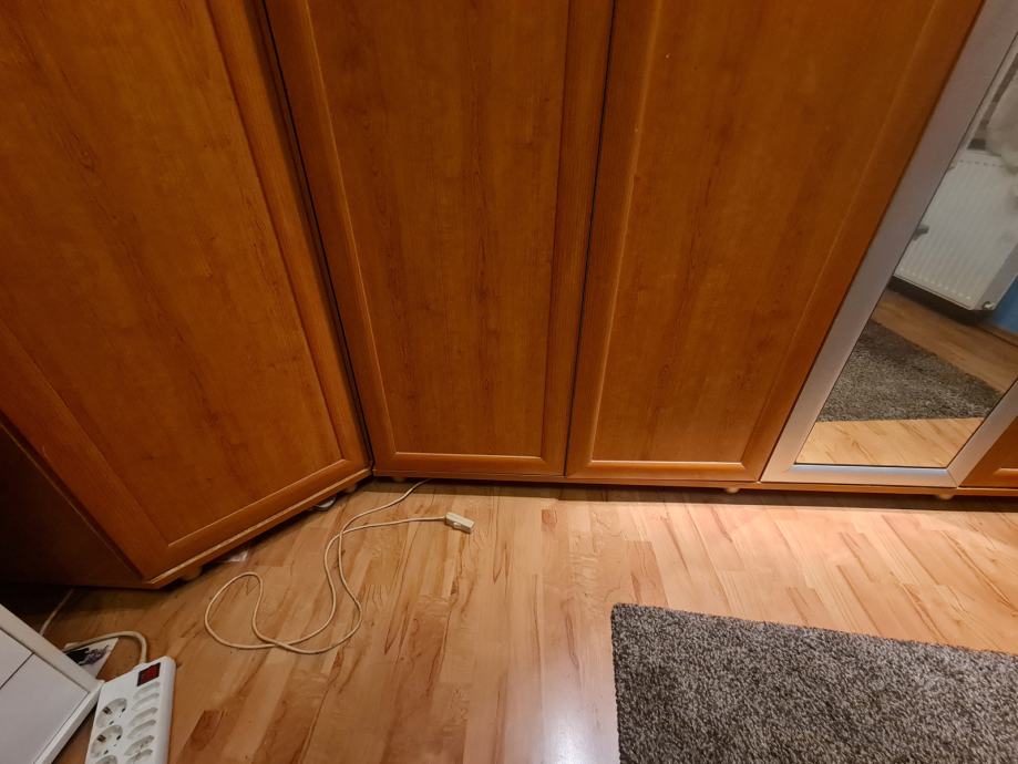 Ormar ALPLES SLO 5 krila + kut - 336 cmx60cmx220cm