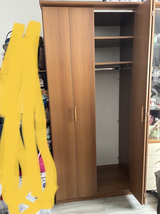 Ormar Alples visine 223cm, širine 104cm