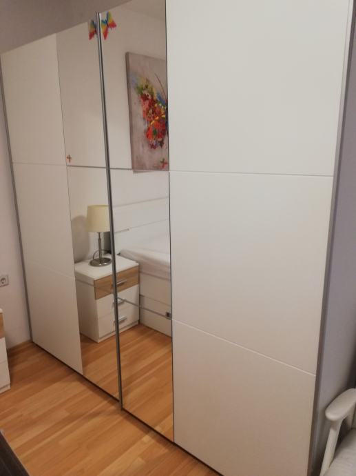 ORMAR SA KLIZNIM VRATIMA - BIJELI