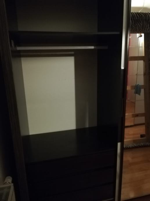 Ormar s kliznim vratima - HITNO !!!! 3-djelni