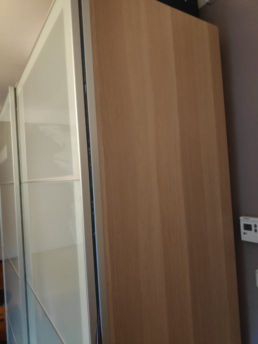 Ormar Pax, hrast, mutno staklo ***SNIŽENO***