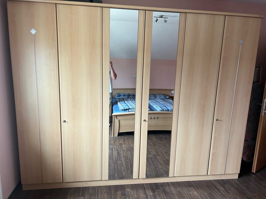 Ormar za spavacu sobu , kao novi , u kompletu sa krevetom