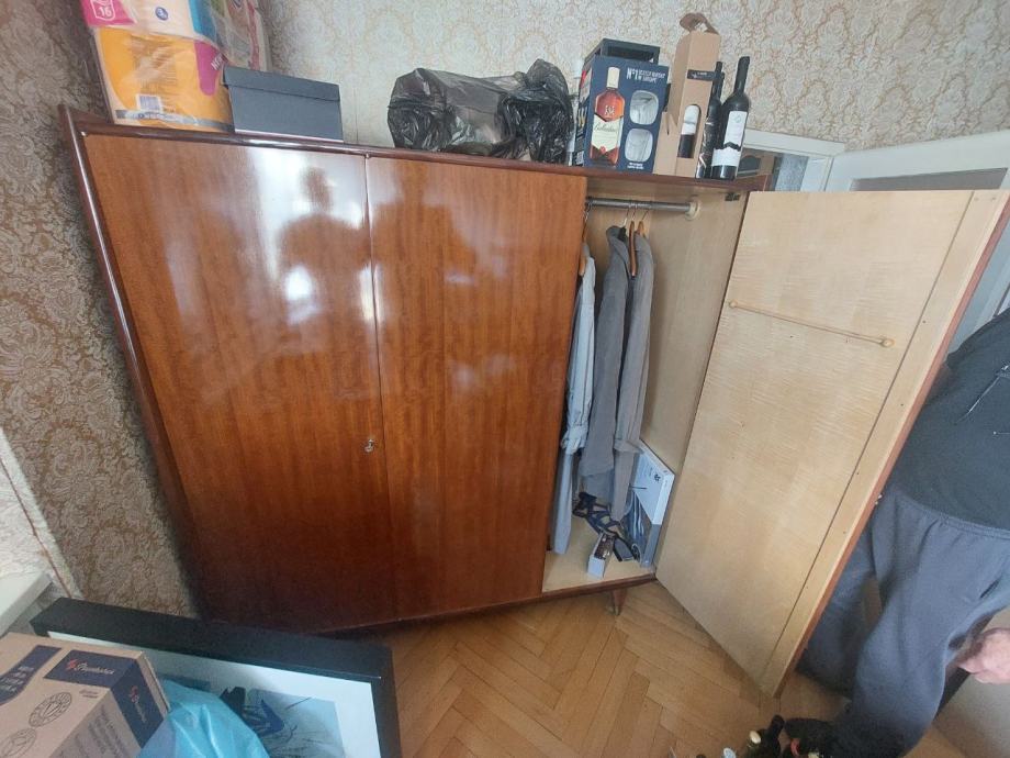 Vintage trokrilni ormar, puno drvo